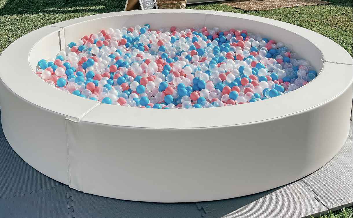 Ball Pits – Lil Cutie’s Soft Play